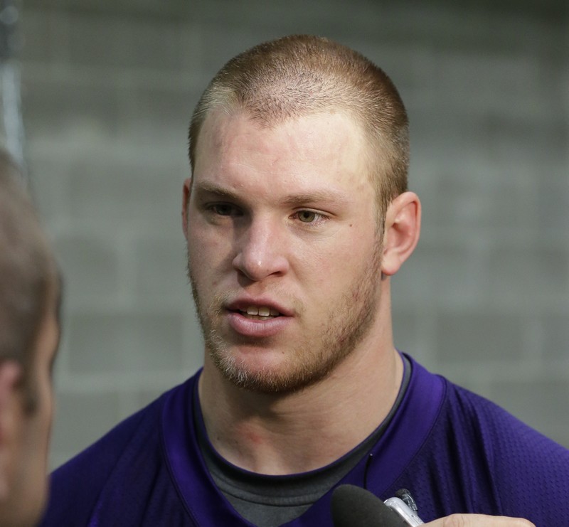 Vikings’ Kyle Rudolph joins Hamburger Helper - SportsPro
